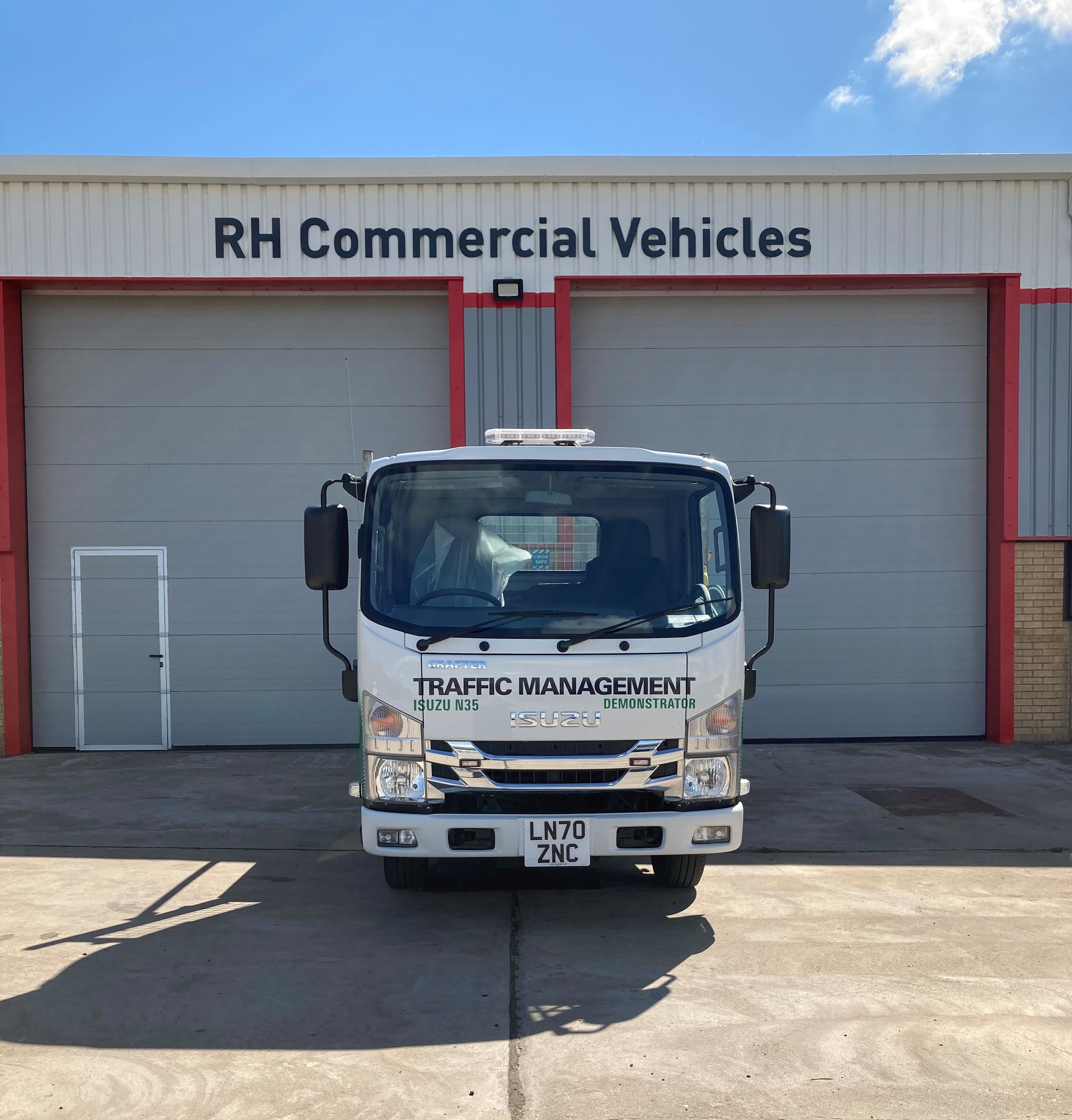 Isuzu Truck adds second RHCV dealership to its UK network - RH ...