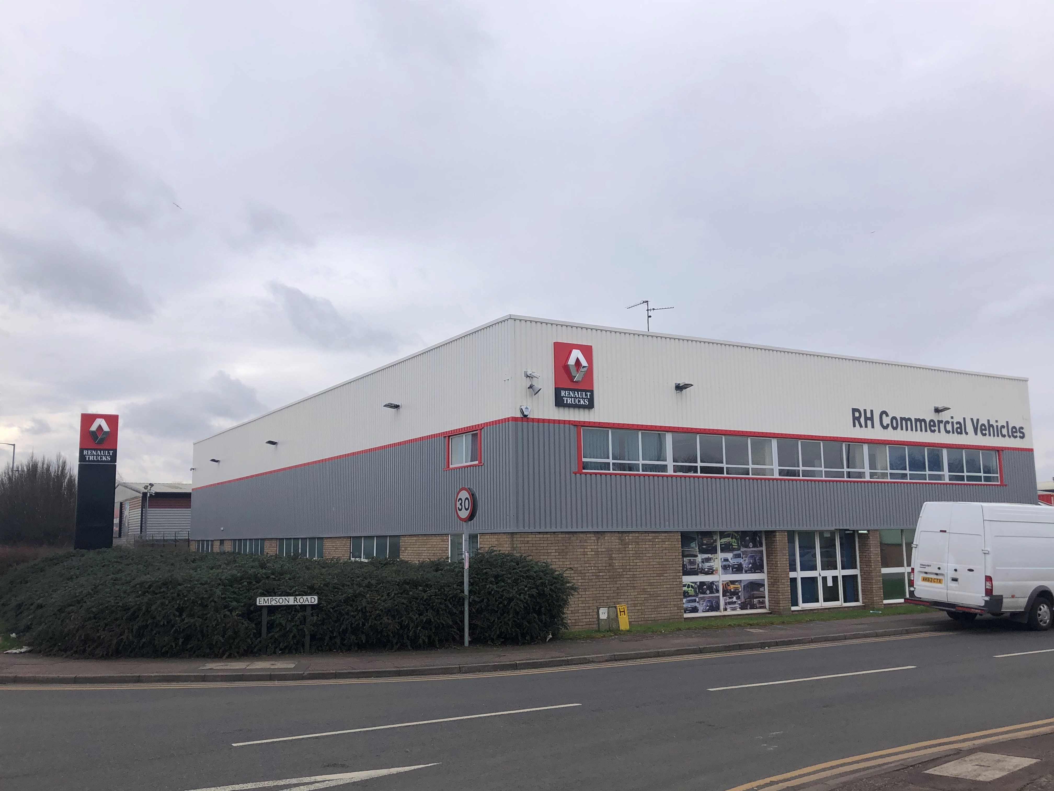 Peterborough Truck and Van Dealer - RH Commercial Vehicles