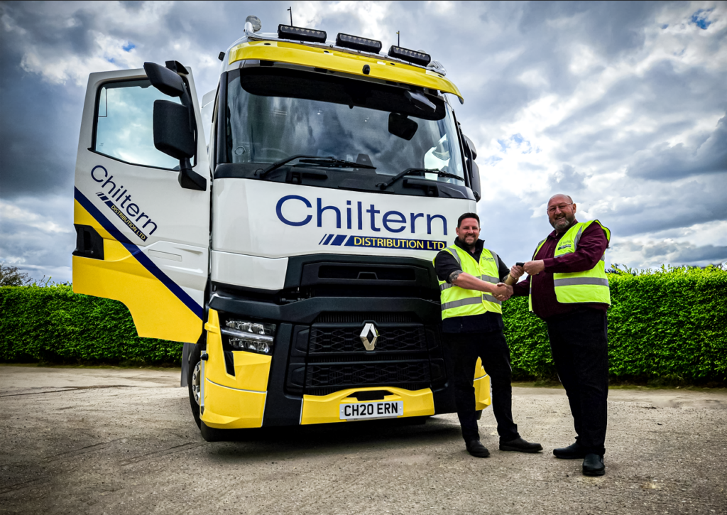 Chiltern Distribution boosts fuel economy with first Renault Trucks in ...